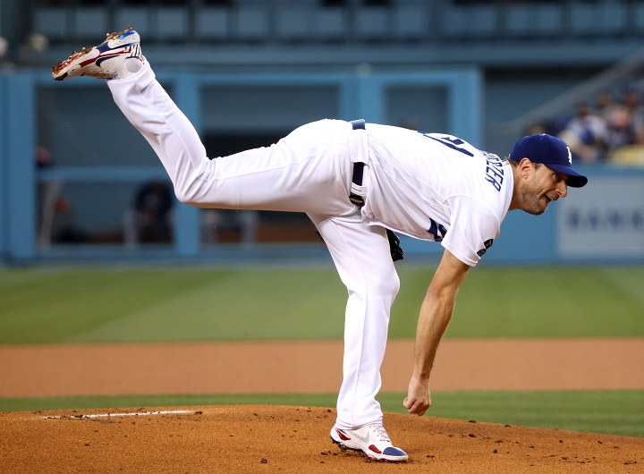 投球で上体を地面に水平になるくらいまで倒す意味とは？「理由は大きく2つある」／元阪神・藪恵壹に聞く | 野球コラム - 週刊ベースボールONLINE